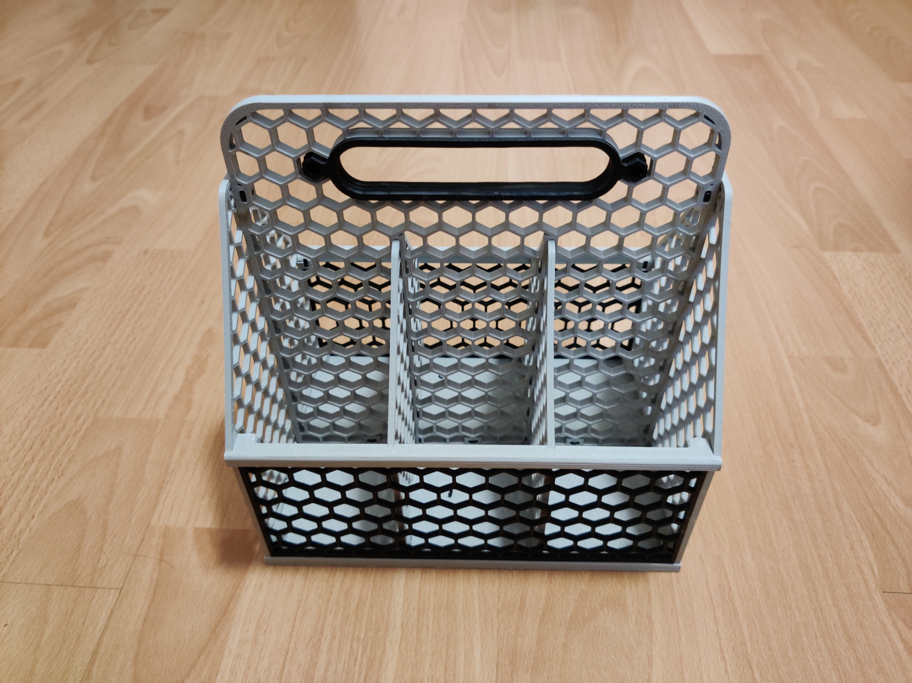 Hexagon Crate (6x 0.5L) - shorter version by Rok Hrovat | Download free ...