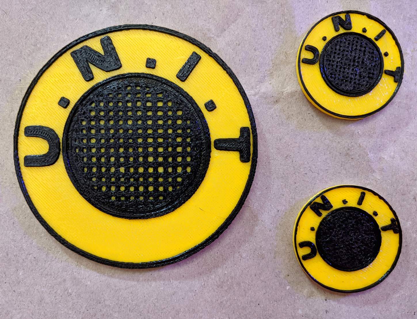 U.N.I.T. Plaque and Pin (Doctor Who - UNified Intelligence Taskforce ...