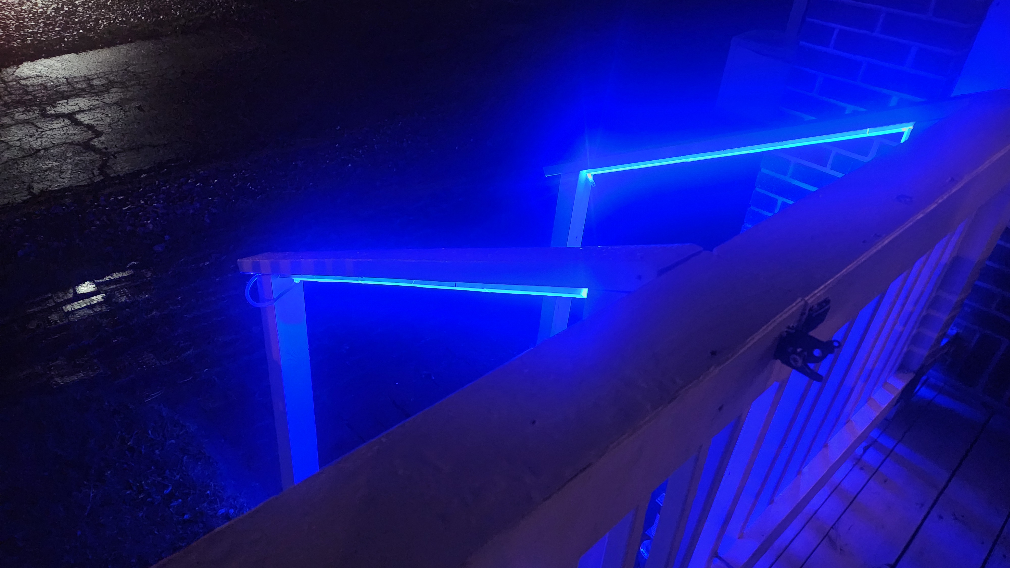 LED Mount with Screw Holes by BanditBBS | Download free STL model ...