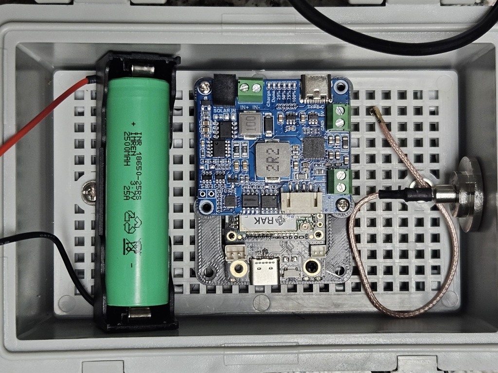 Meshtastic RAK + Waveshare Solar enclosure adapters by Blackout ...