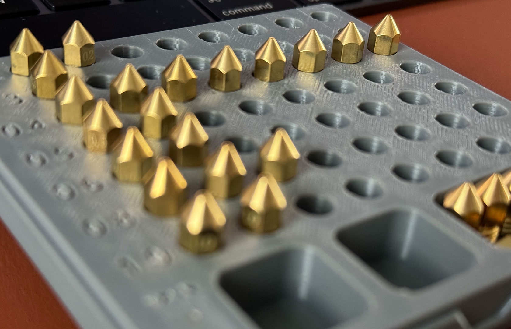 BAMBU 3D PRINT NOZZLE STORAGE BOX BY 3DOO V1.1 by jun zhao | Download ...