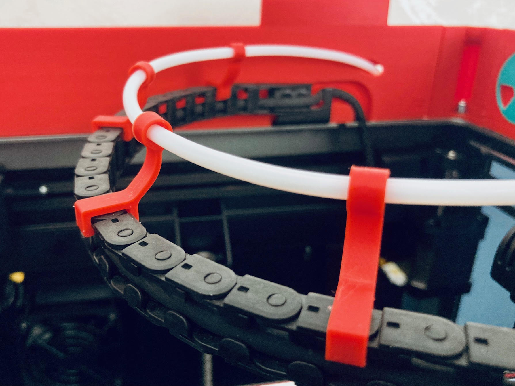 K1(C-Max) Bowden Tube Guide for Nu-K Riser (et similia) by Antonio Moncelsi | Download free STL ...