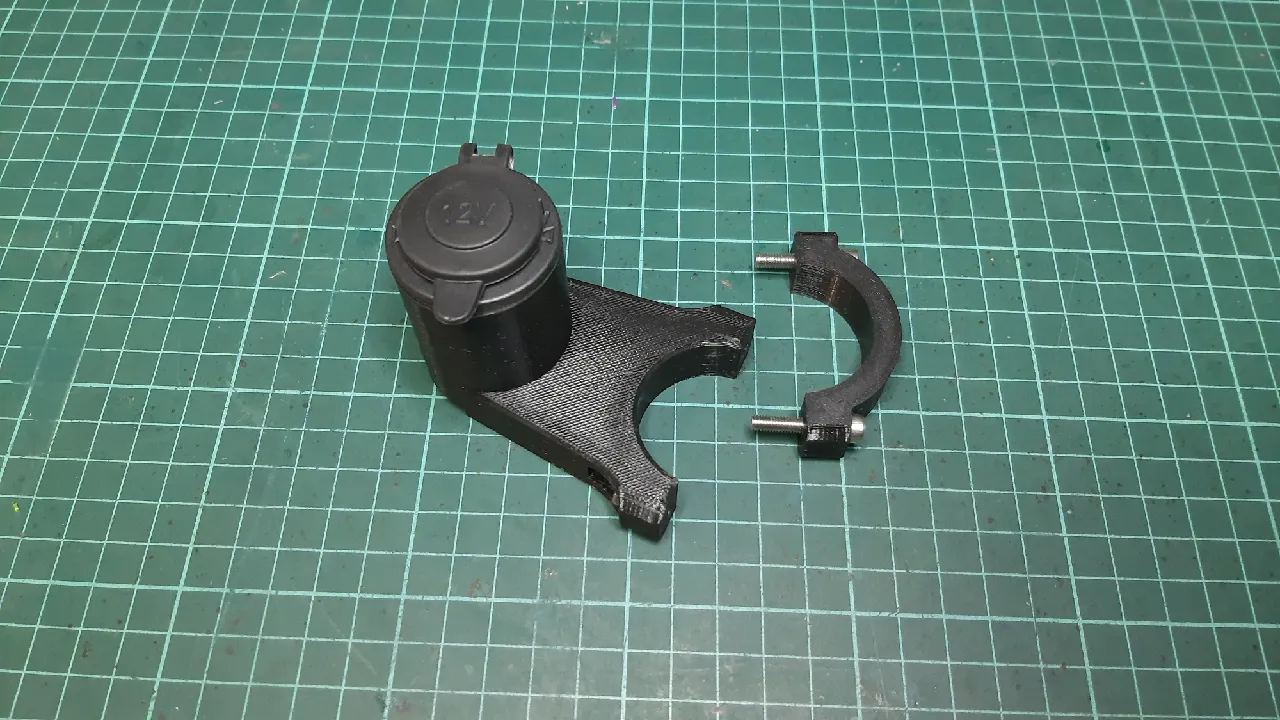 GPZ 500 car power plug by Lišák | Download free STL model | Printables.com