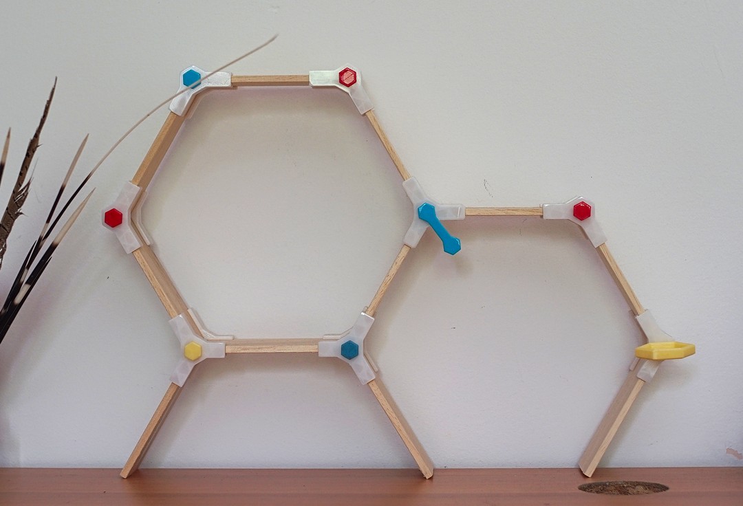 Hexagonal Desk Shelf Stand by Turnipcat | Download free STL model ...