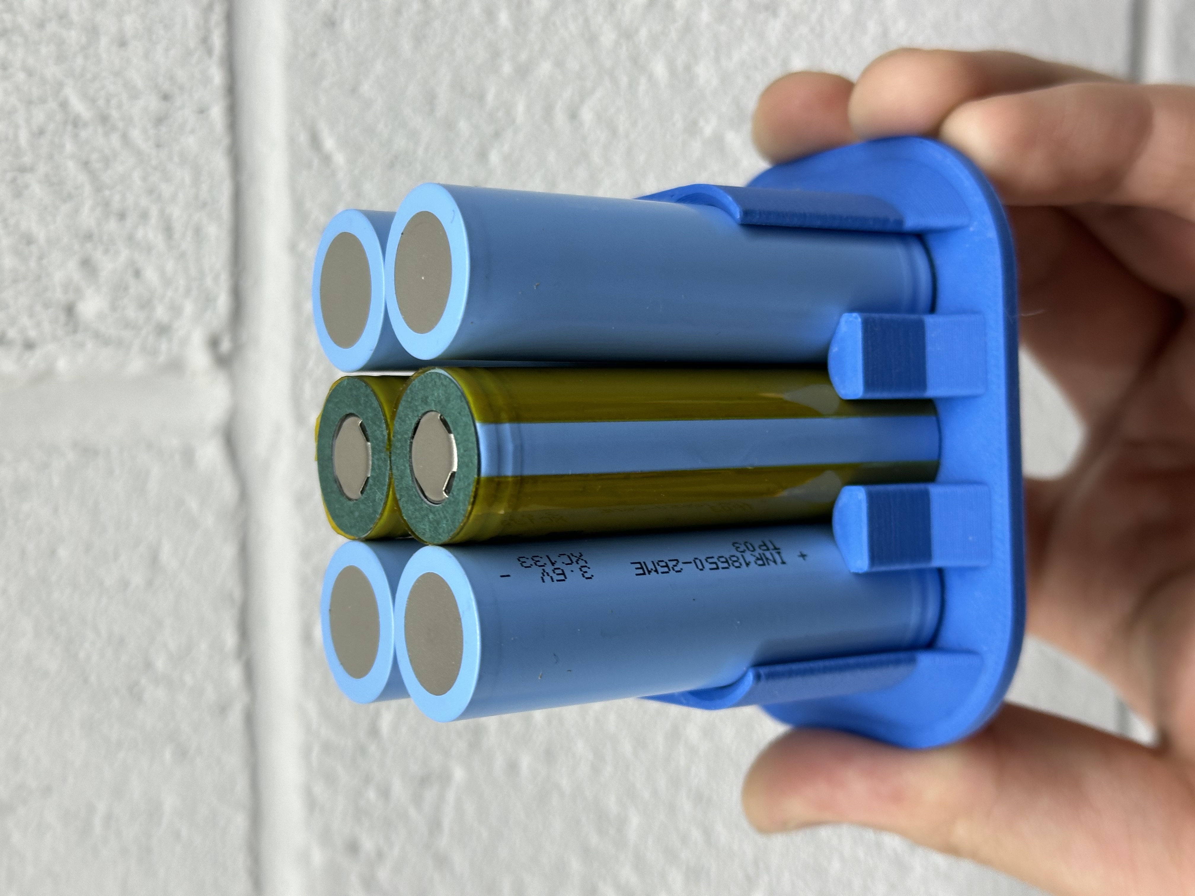 18650 and BMS holder / aligning tool by Erer2001 | Download free STL ...