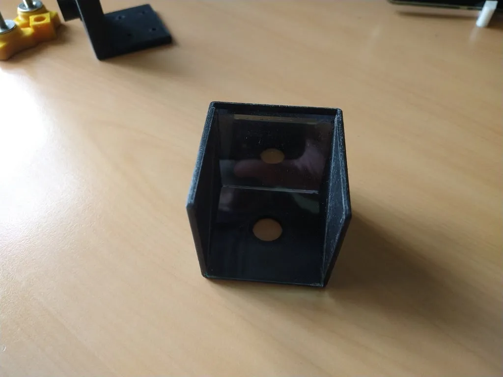 Camera Lucida (in OpenSCAD) by David_J | Download free STL model ...