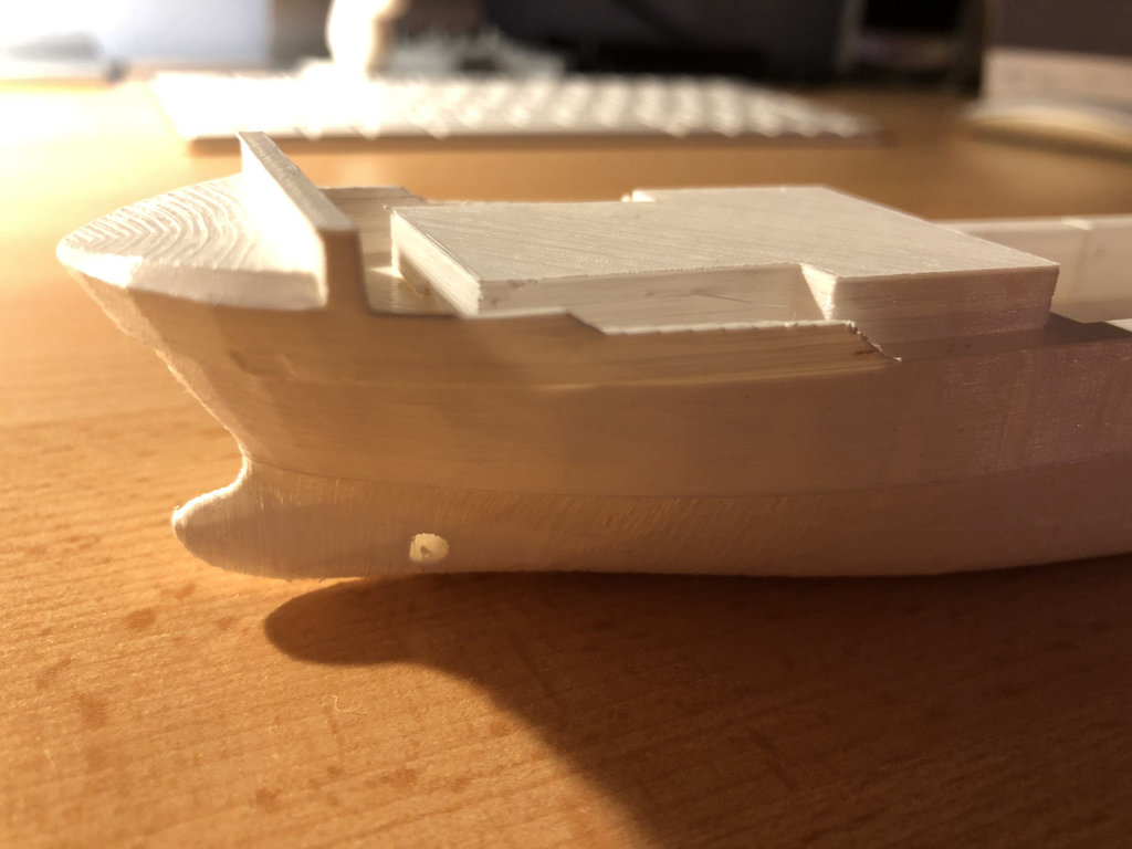 3D printed Containership (Sietas Typ 168 Natahlie Ehler) by ...