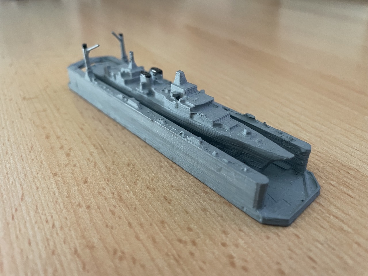 German Navy F123 Dock Modell by GordonShumway | Download free STL model ...