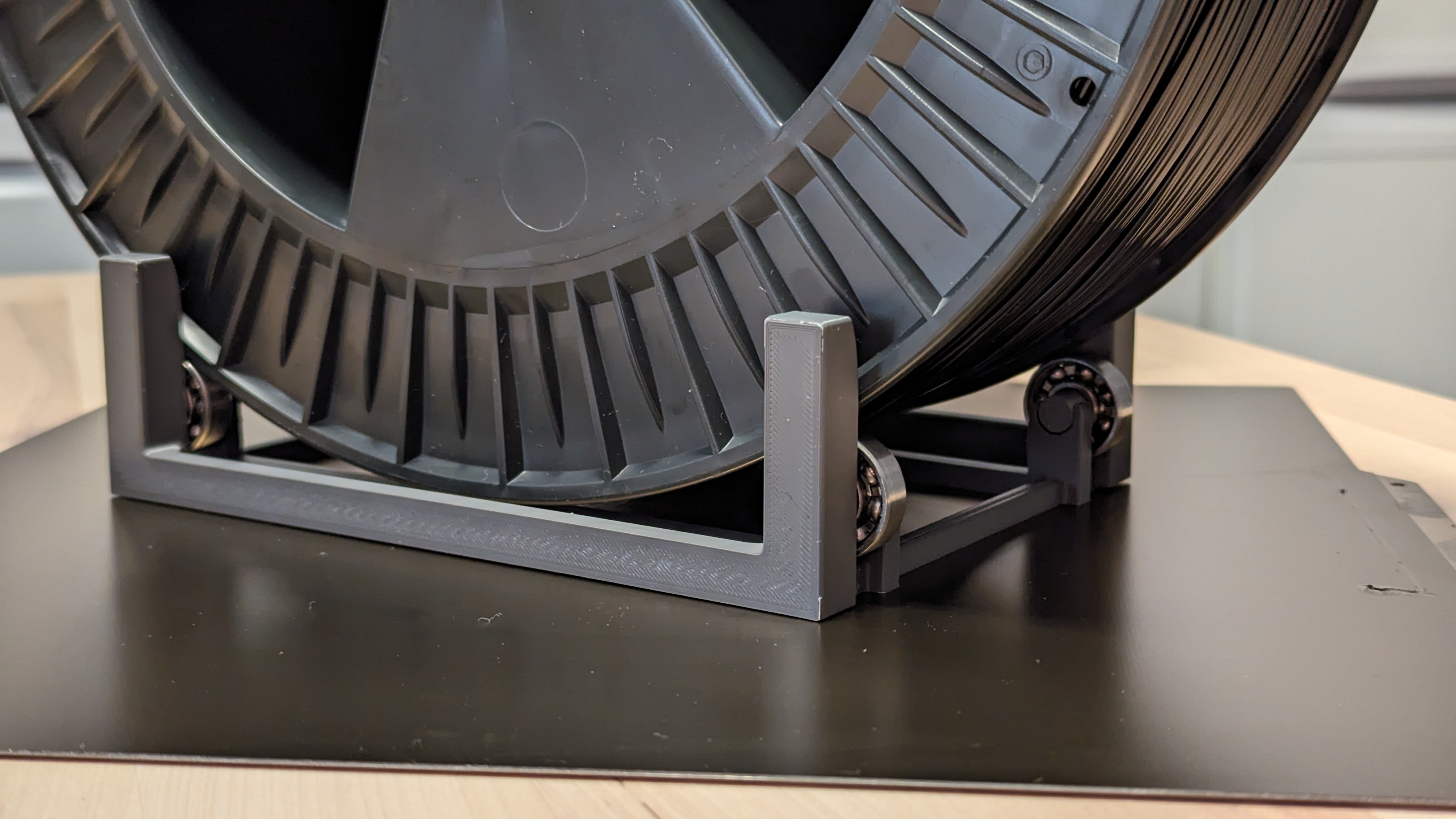 Parametric Large Spool Holder by Frenzaih | Download free STL model ...