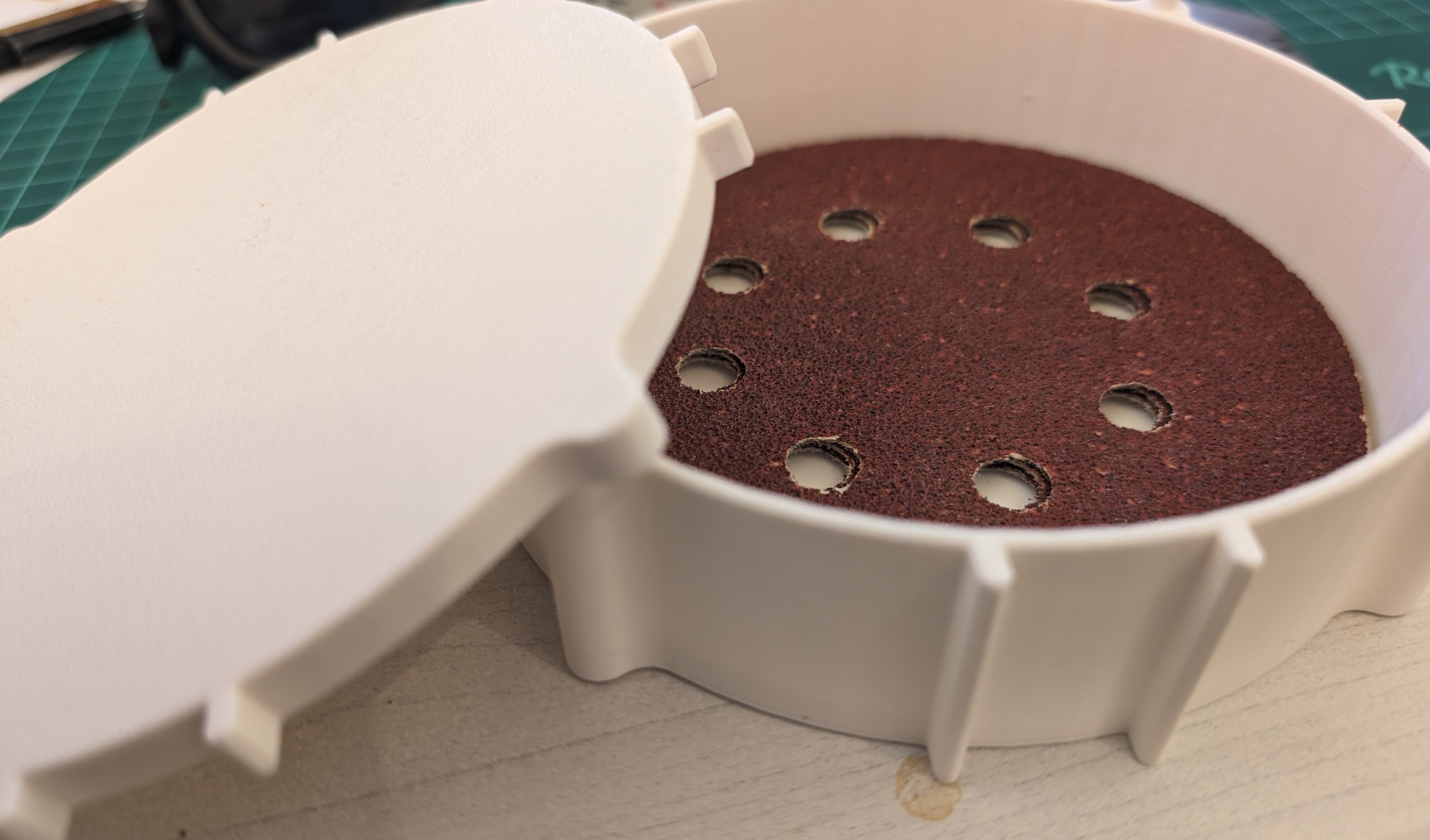 125mm/150mm Sanding Disc Storage by Mom | Download free STL model ...