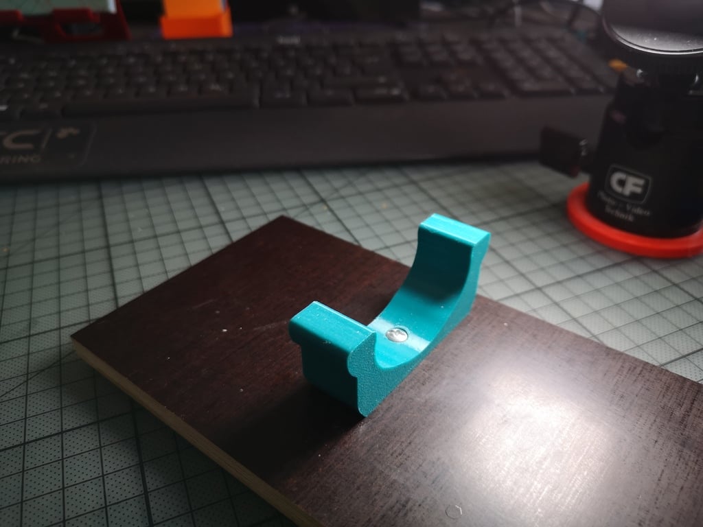 Bosch GRO 12v - 35 Adapter + Holder by ThuWe | Download free STL model ...