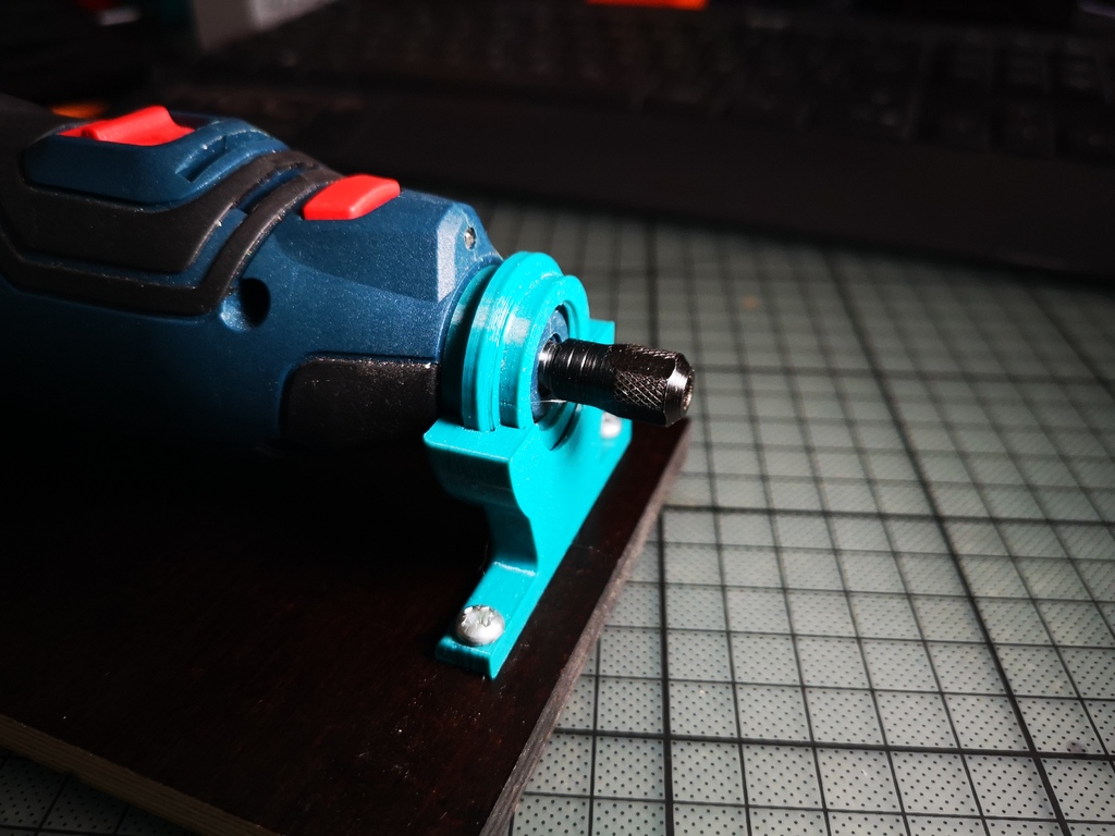 Bosch GRO 12v - 35 Adapter + Holder by ThuWe | Download free STL model ...