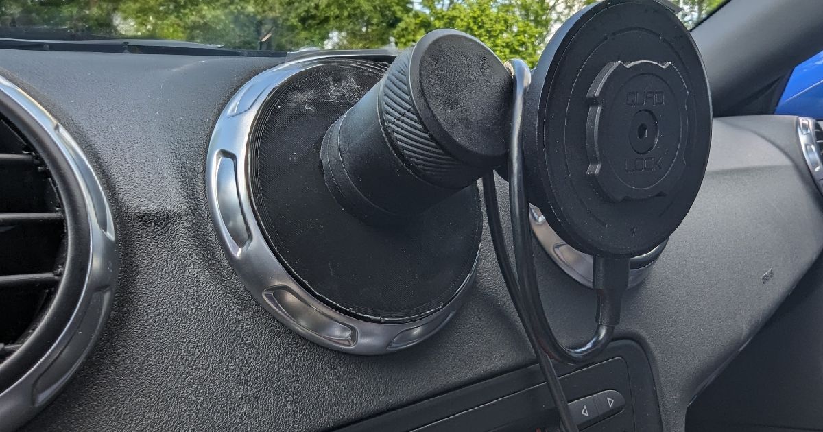 Audi TT mk2 Quad lock Vent mount adapter by atomboom | Download free ...