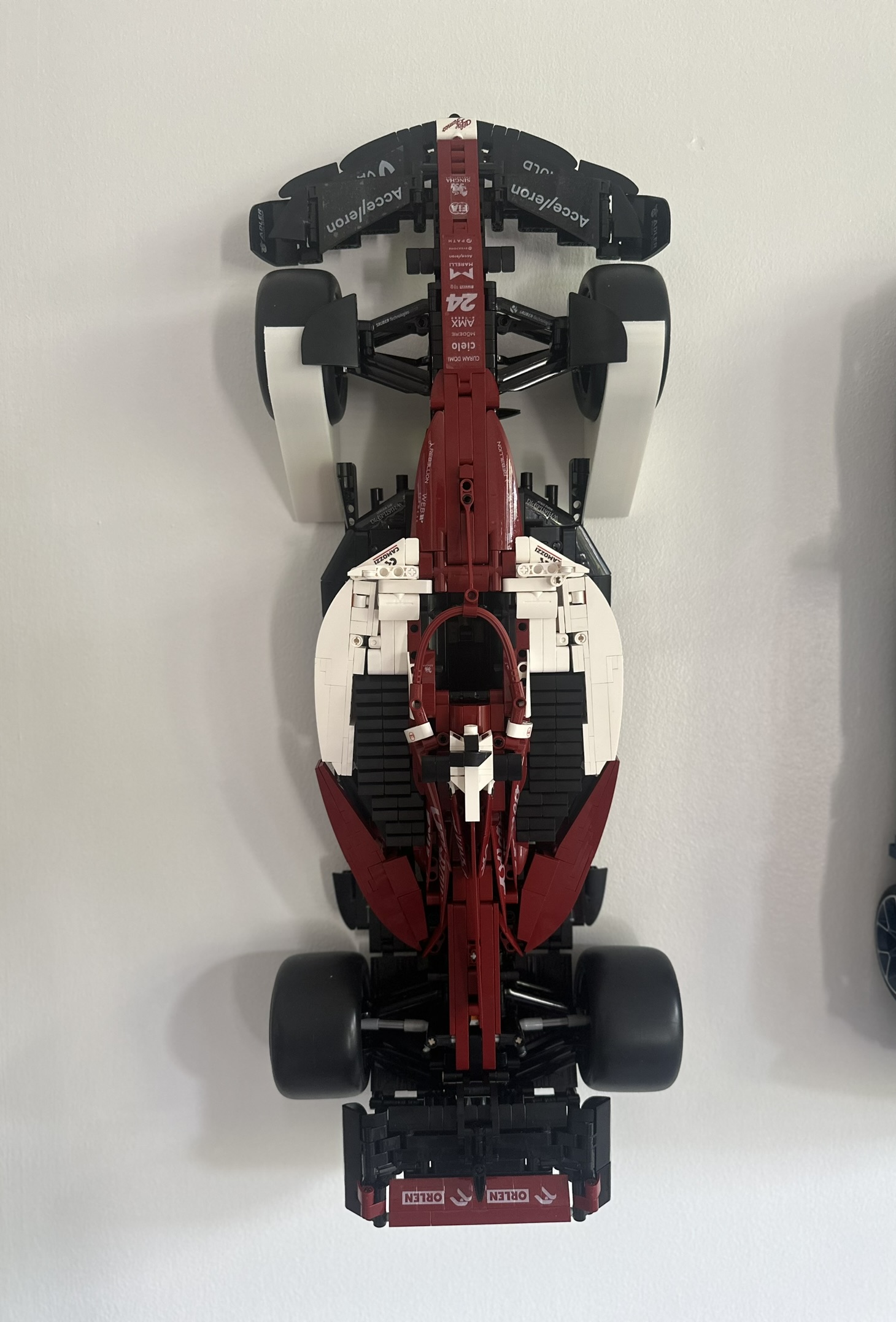 CaDa AlfaRomeo F1 wall mount by Kan Thangthong | Download free STL ...