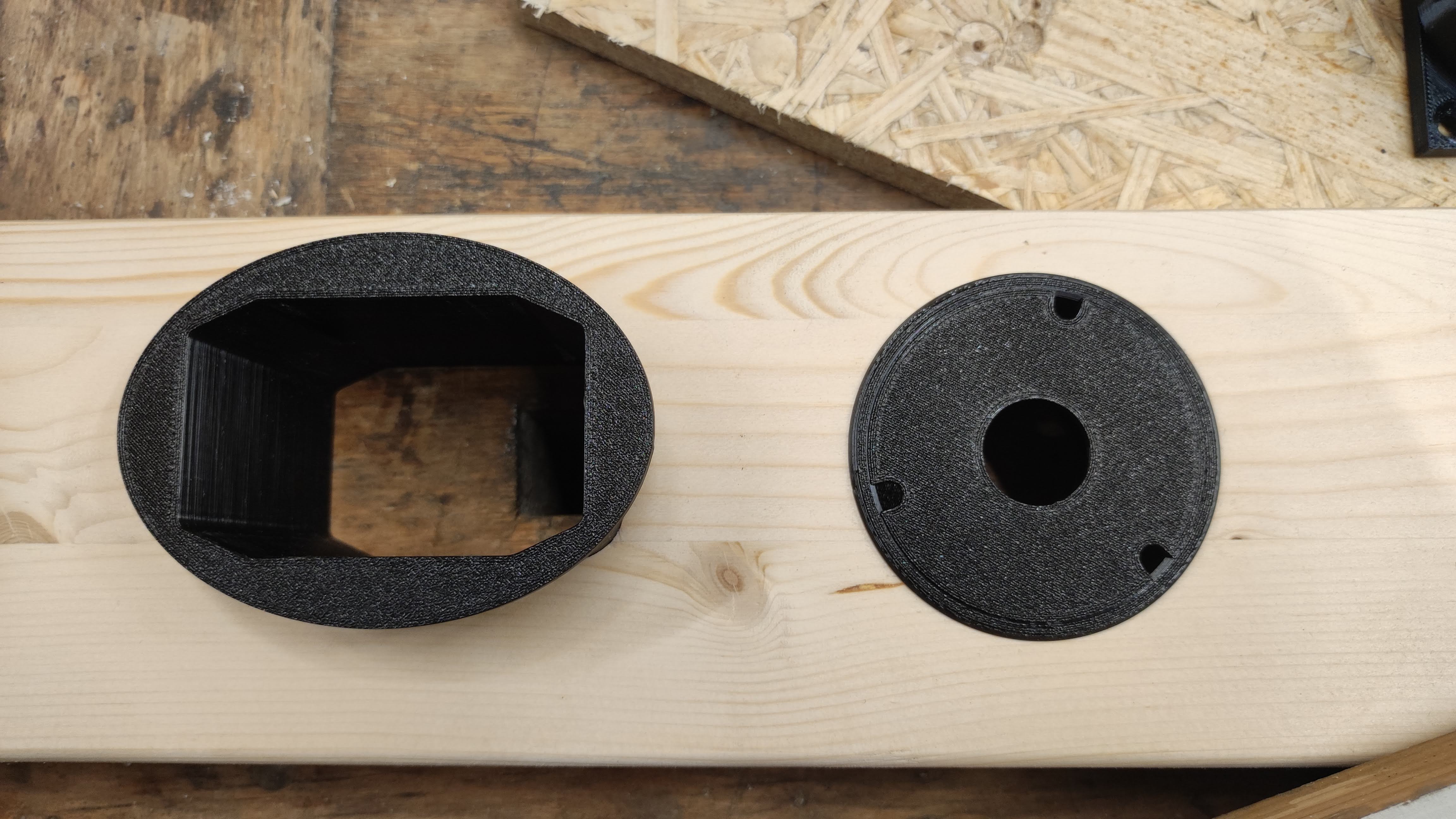 USB Outlet by Jodsalz | Download free STL model | Printables.com