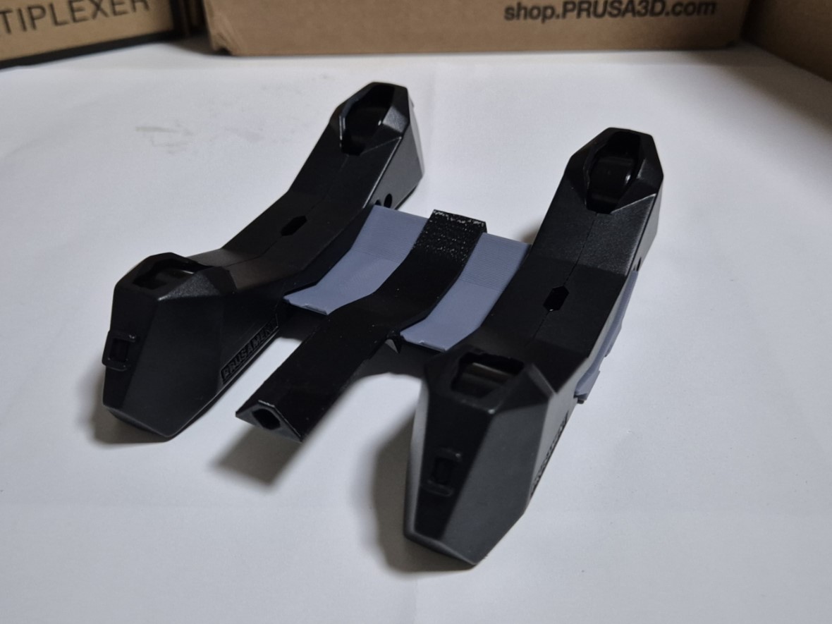 MMU3 Spool Holder Guide with notch by ricebread | Download free STL ...