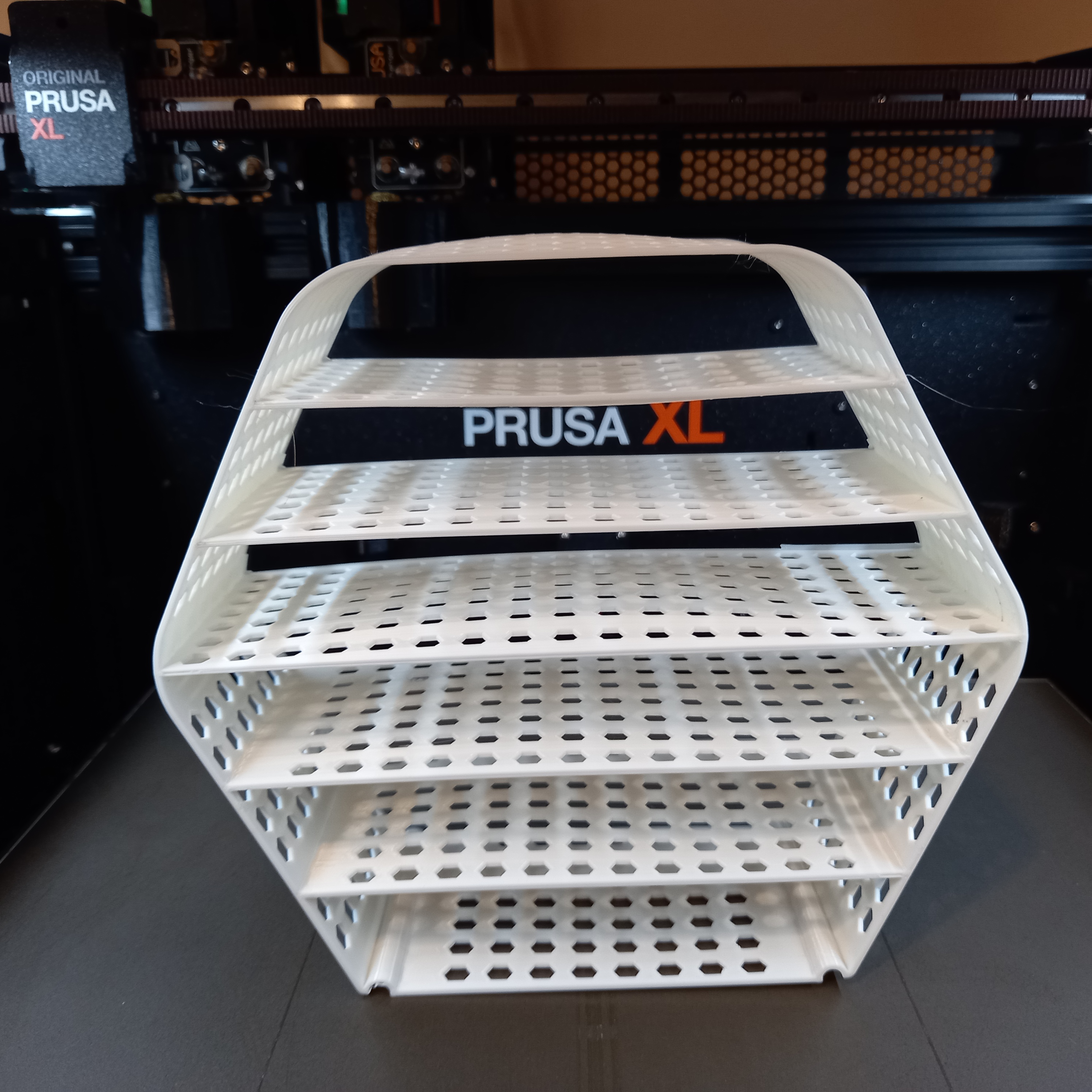 Desiccant rack for filament dryer by Peter Main | Download free STL ...