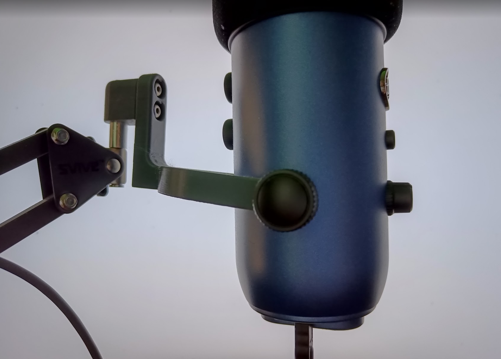 Blue Yeti 3/8 thread (mic arm) mount by IonNight | Download free STL ...