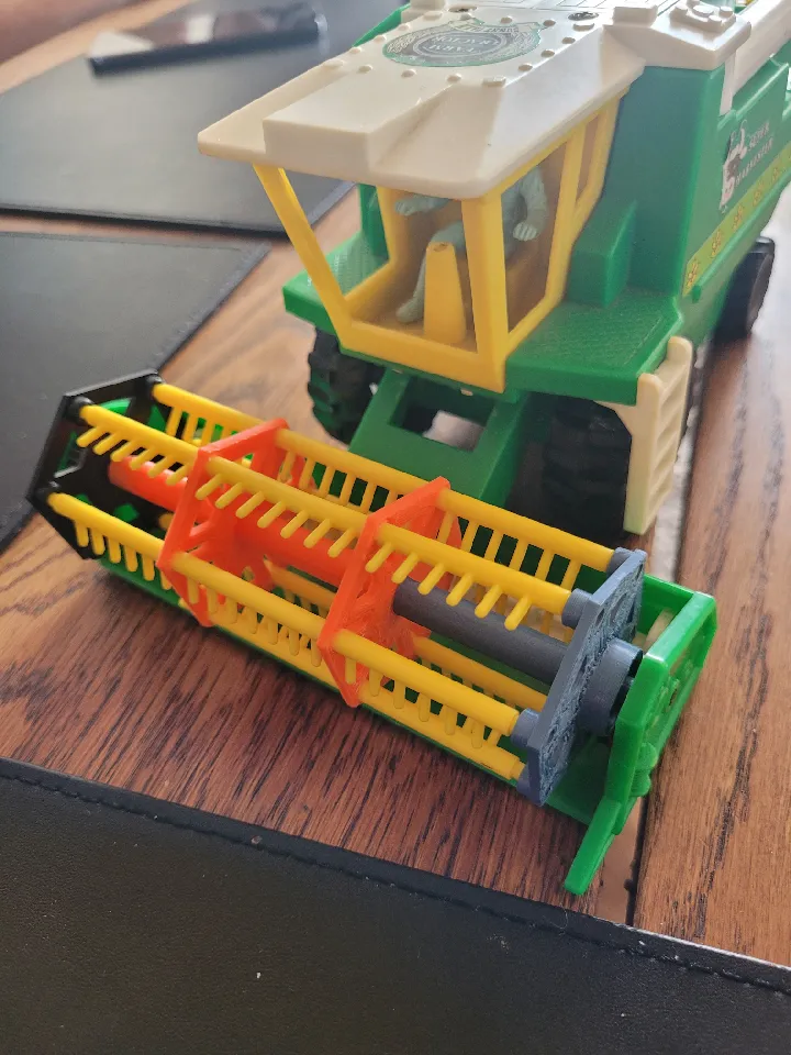 Combine harvester spindel by Mr. Fail | Download free STL model ...