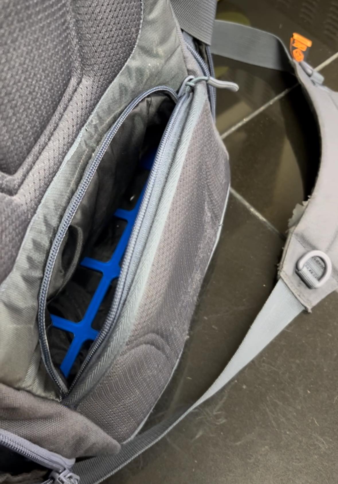 GRIP-EQ G2 Disc Golf Bag Insert for Back Pocket by RoflRawringBear ...