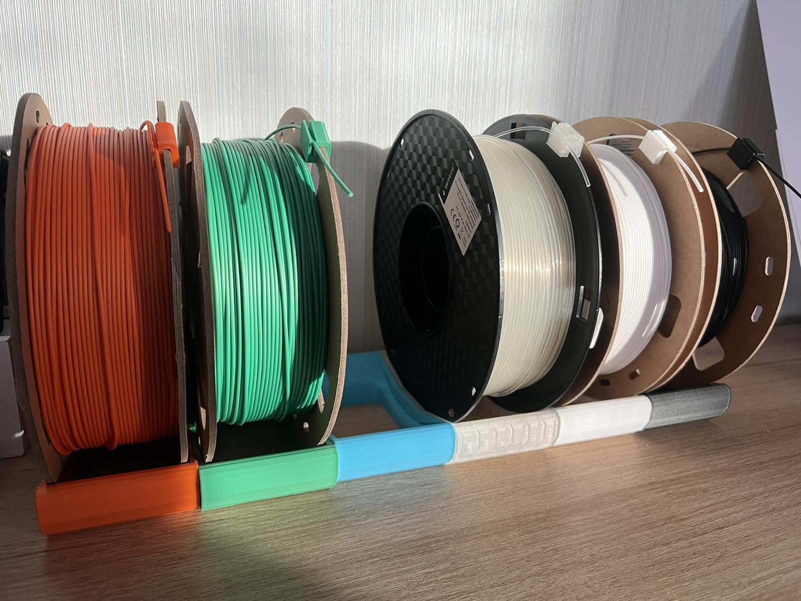 Spool stand for a basic storage space. by Kiprilionas 3d ponas ...