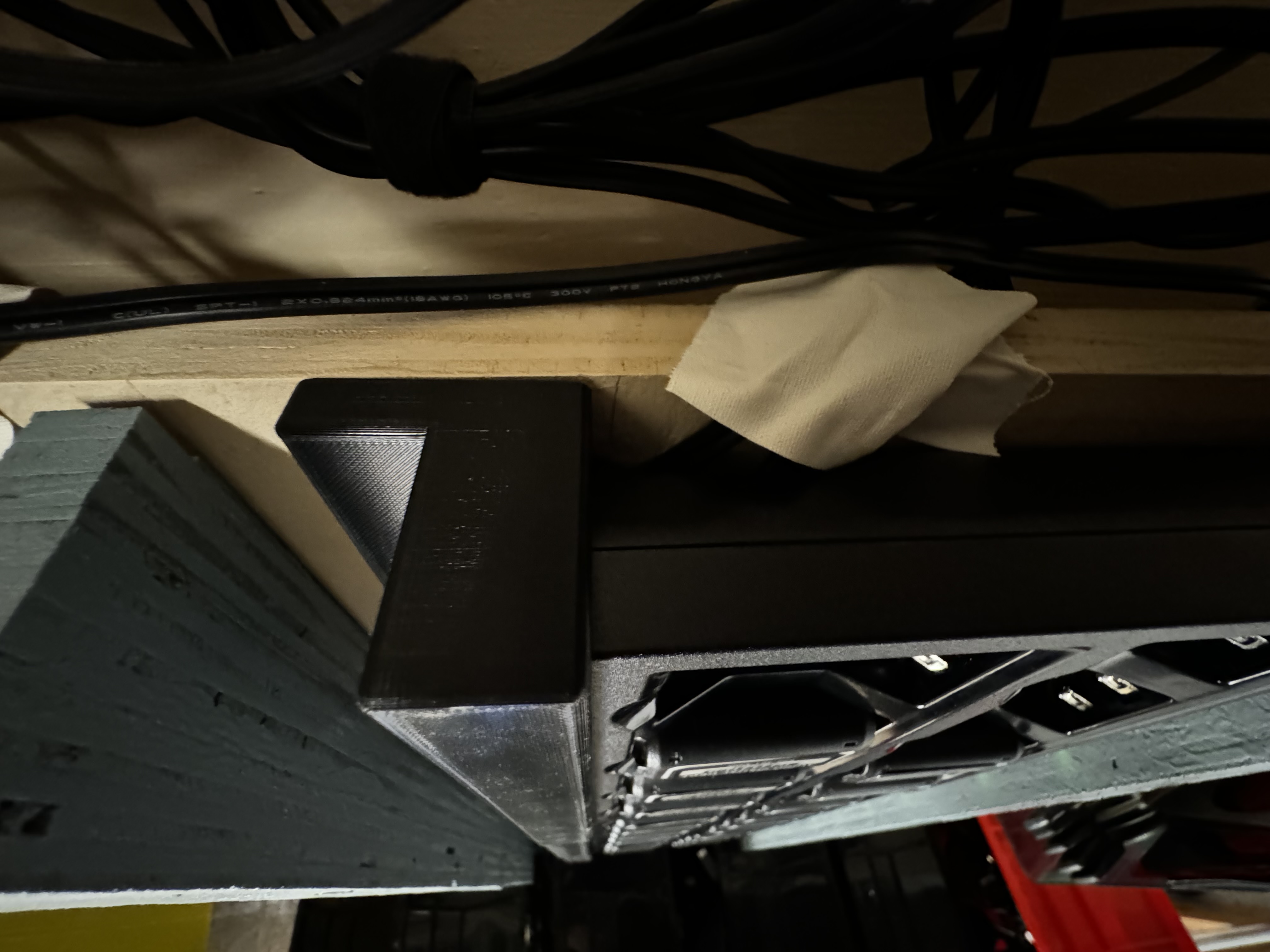 Shure SBC800 8-Bay Battery Charger Holder/Mount by Nelly_Boi18 ...