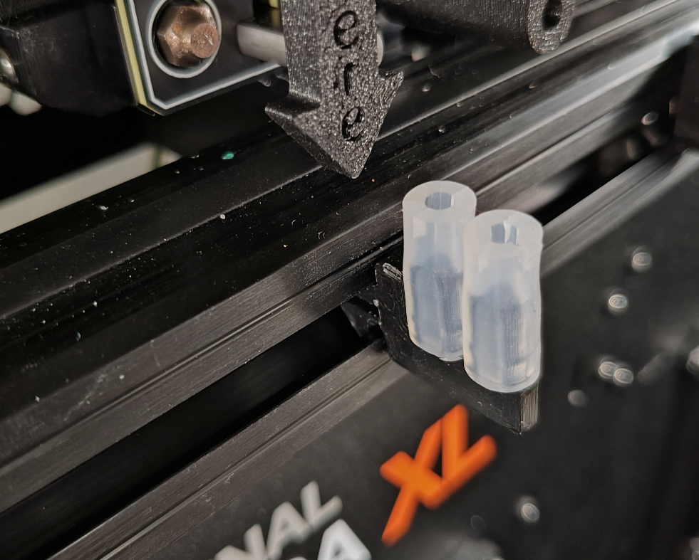 DIY Silicone Tube Nozzle Wiper Prusa XL (Mounting Hardware Free) by ...