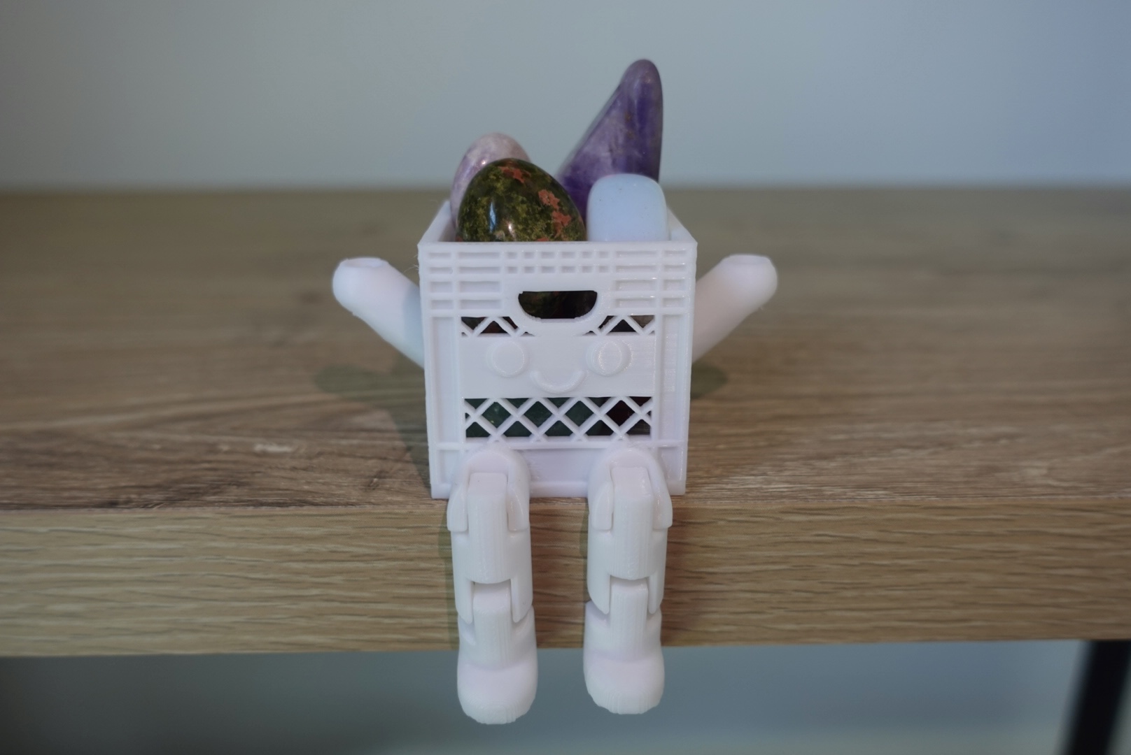 Articulated Mini Crate Buddy by MysticMesh3D | Printables Store