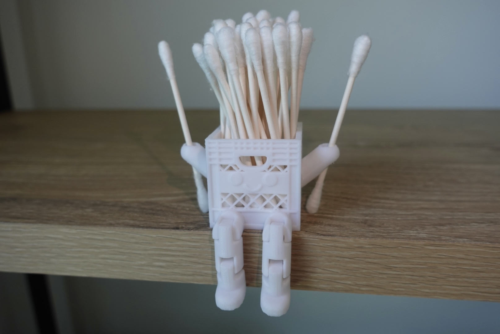 Articulated Mini Crate Buddy by MysticMesh3D | Printables Store