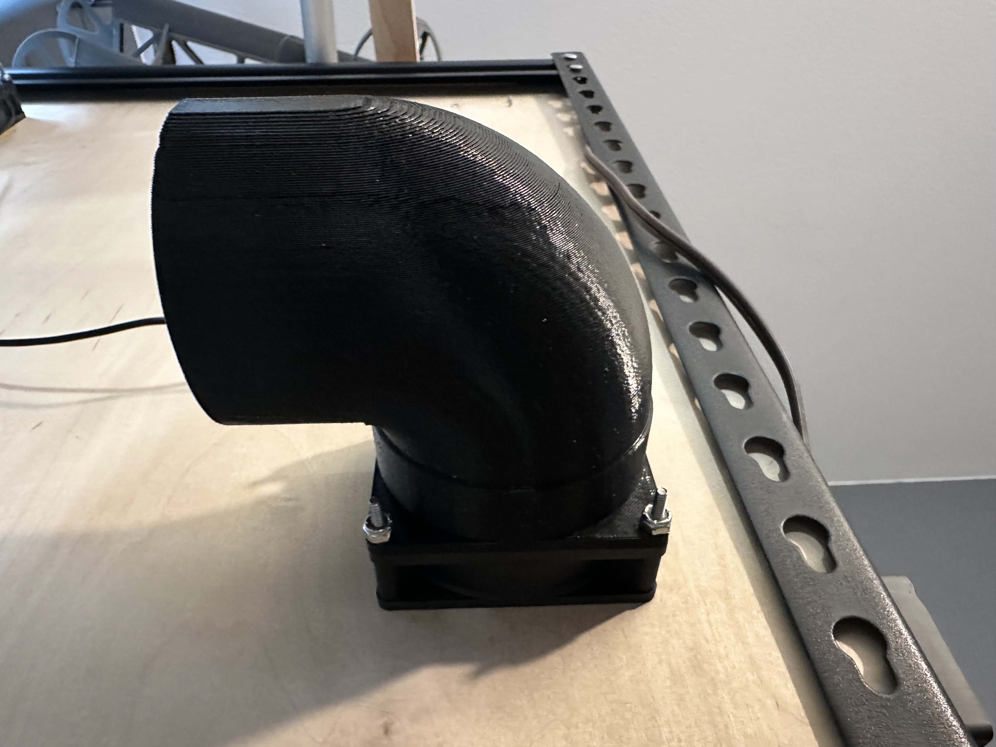 90 deg duck for 80mm fan by Brent | Download free STL model ...