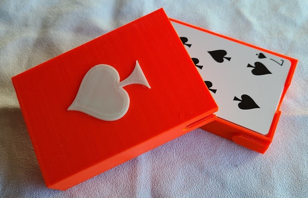 Playing card case by dynaqua | Download free STL model | Printables.com