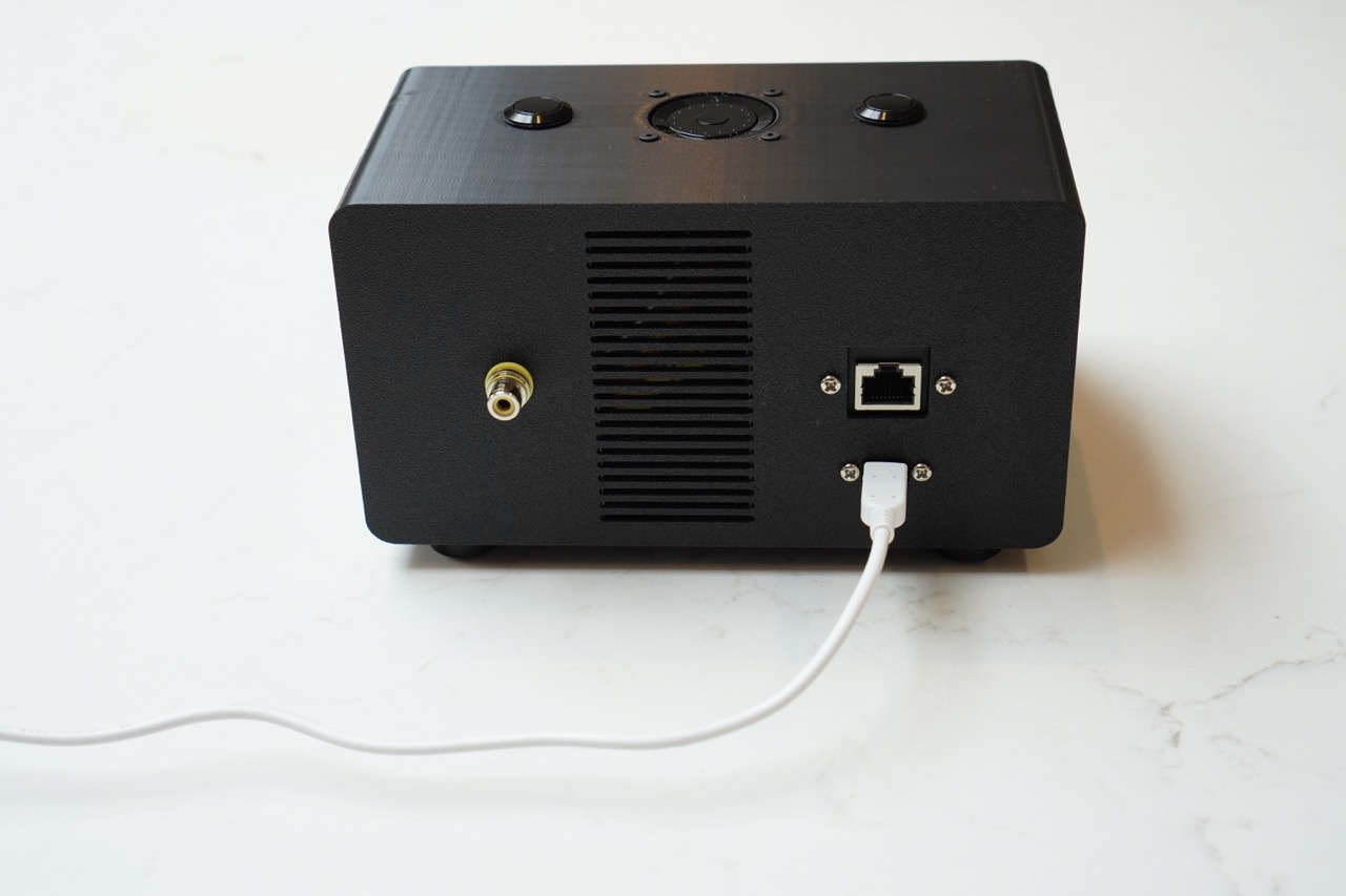 Touchscreen Squeezebox Player by Edd | Download free STL model ...