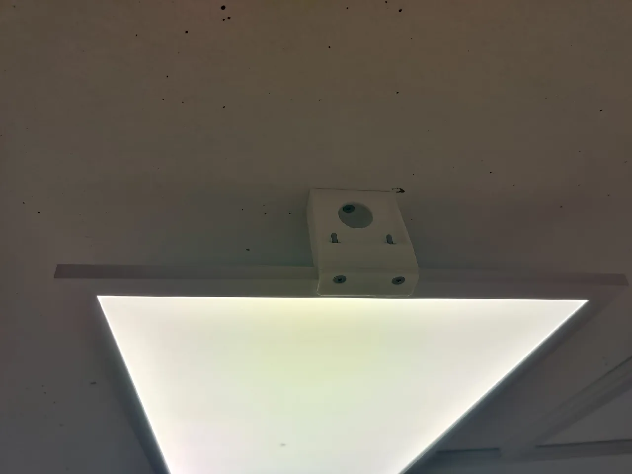 LED panel ceiling mount by bob3dp | Download free STL model ...