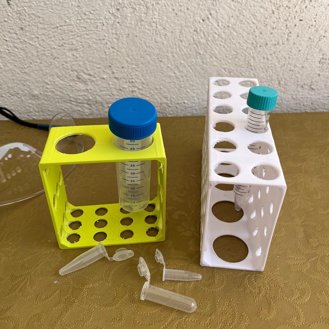 Laboratory Vial Holders rack: a practical solution por RealizzaIdee ...