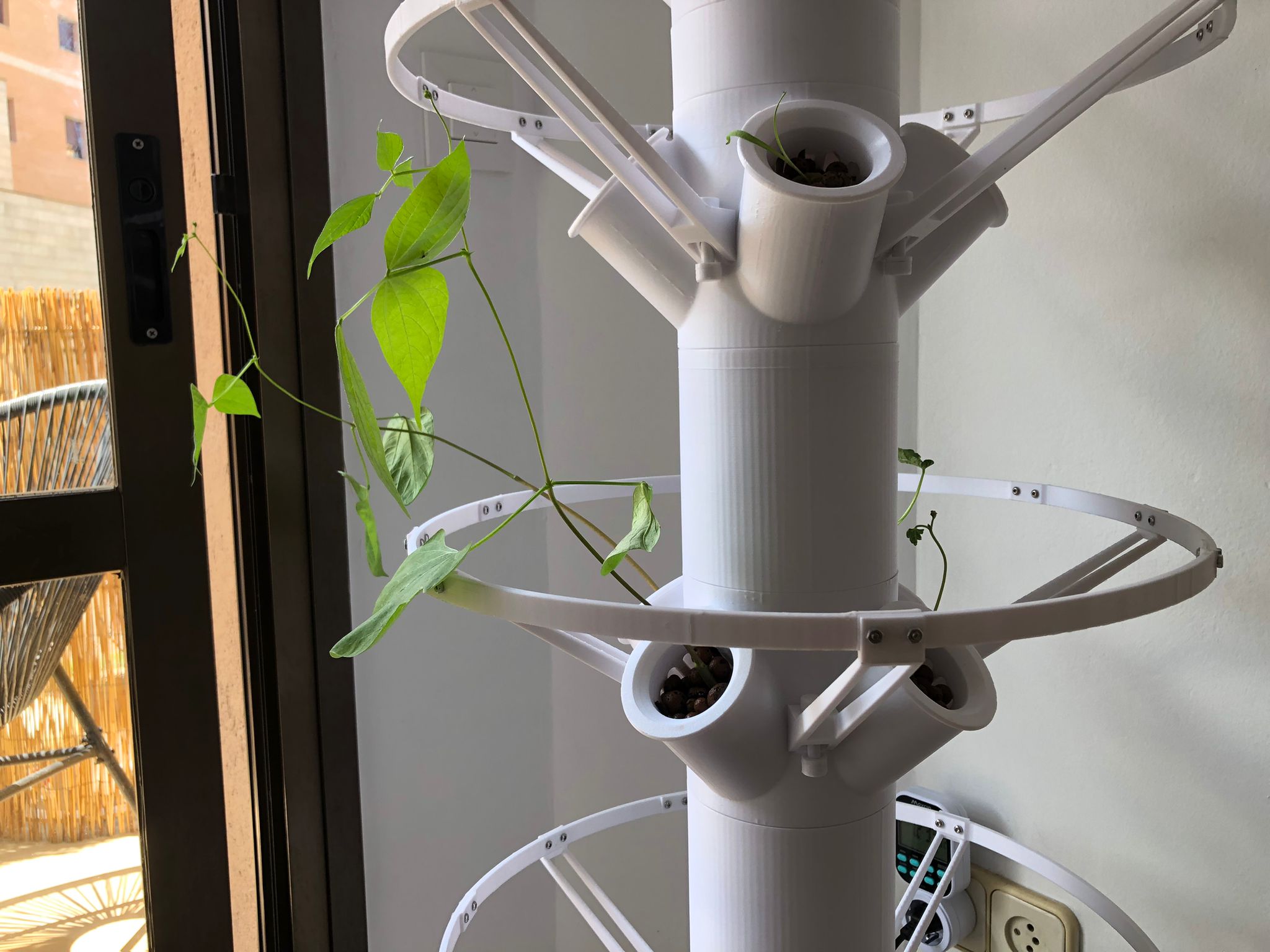 Modular Hydroponic Tower Garden por ekoscape | Descargar modelo STL ...