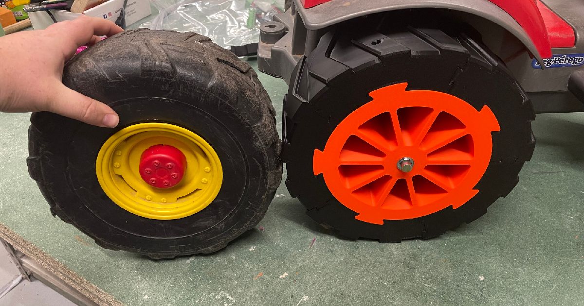 Peg Perego tractor wheel - semi parts assembly por voyczech | Descargar ...