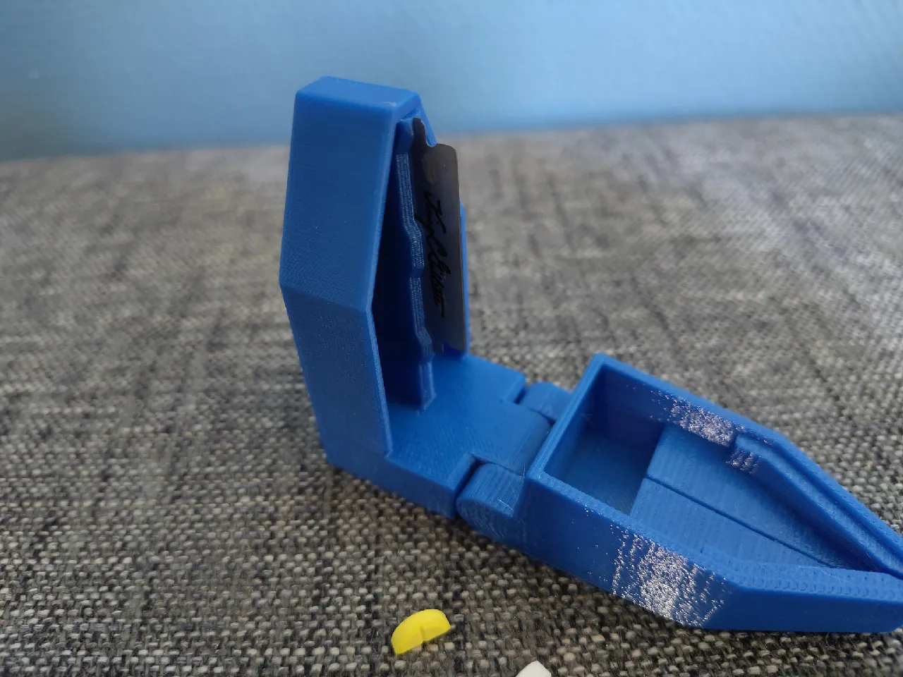 Pillcutter by Tom | Download free STL model | Printables.com