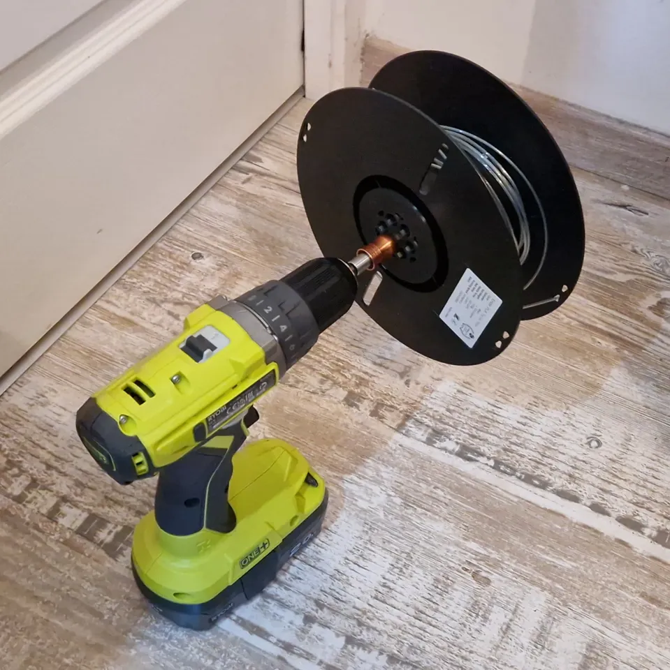 Screwdriver Spool Rewinder by Zeldrix | Download free STL model ...