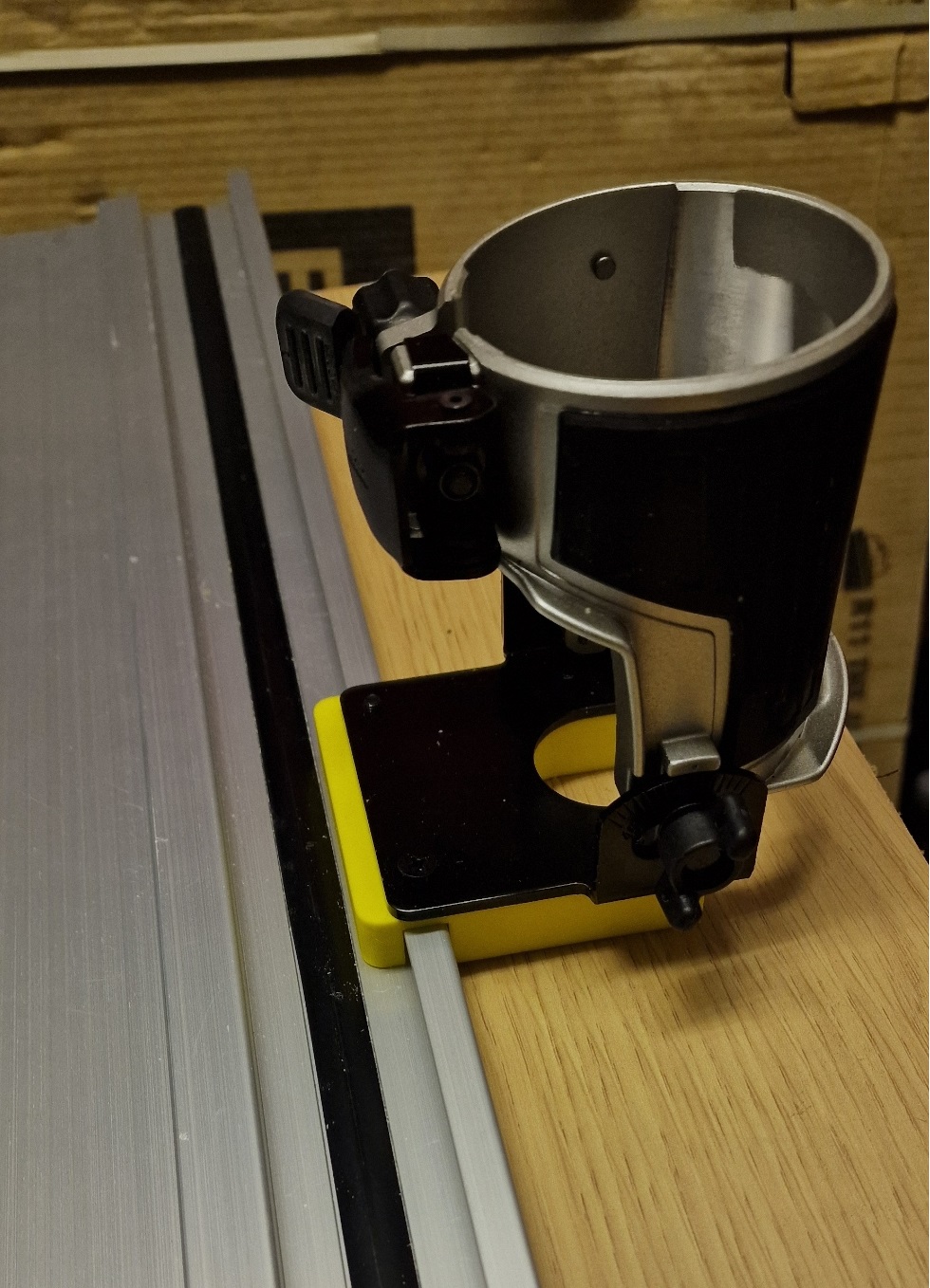 Fixed Base Router Adapter for Parkside Track and Makita DRT50 by ...