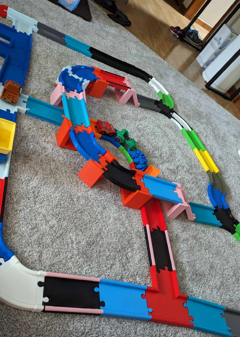Kids/Toddlers Play Road, Ramps and Car Tracks by Tryfor | Download free ...