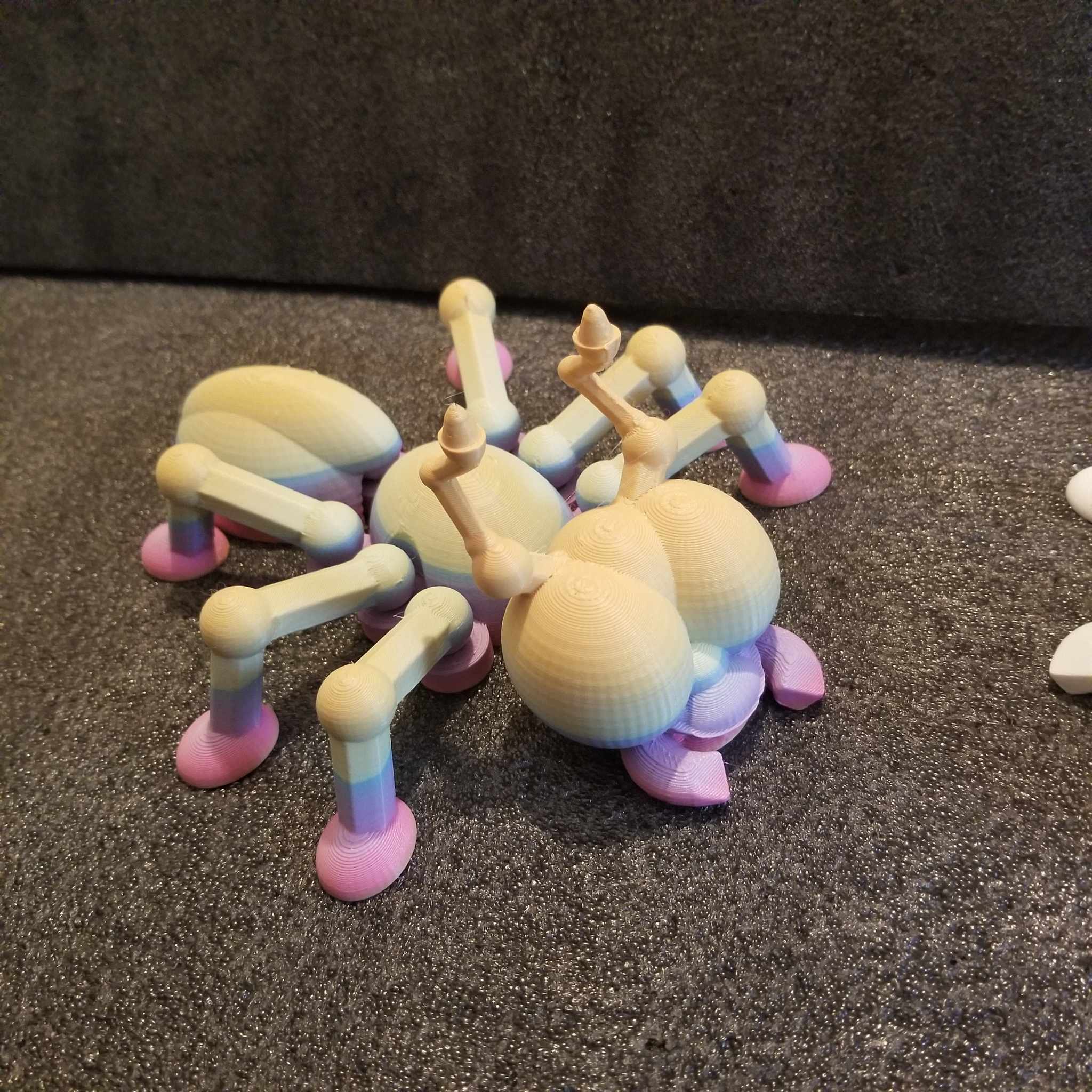 Shakaworld3d Articulated Ant/Bug fidget by Shakaworld3D | Printables Store