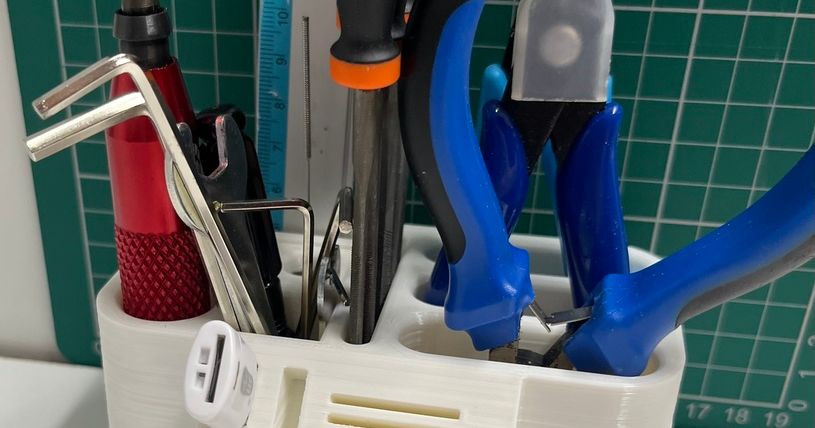 tool holder for 3D printing by R0ebot07 | Download free STL model ...