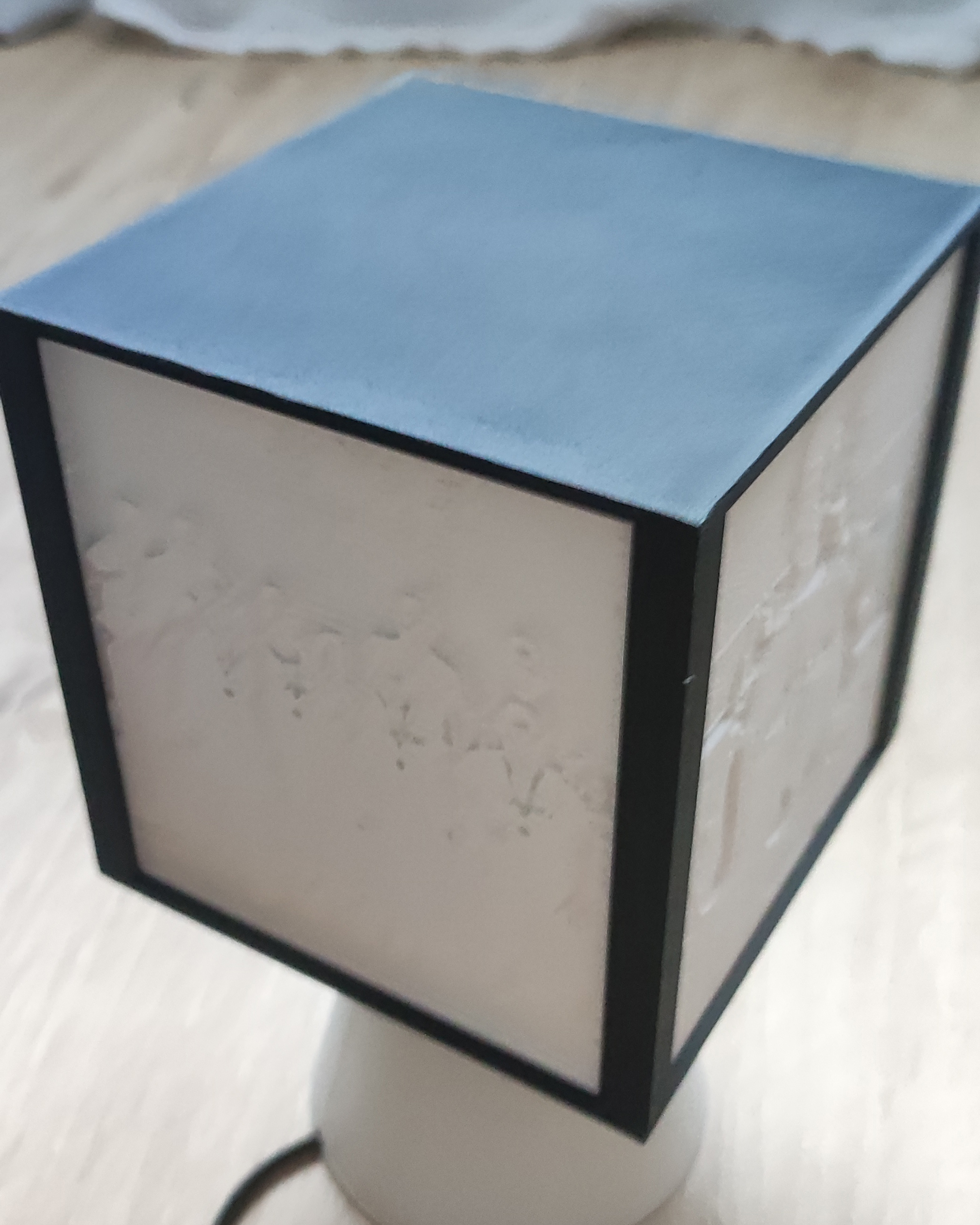 Simple lithophane lamp by Martin Rufy3 | Download free STL model ...
