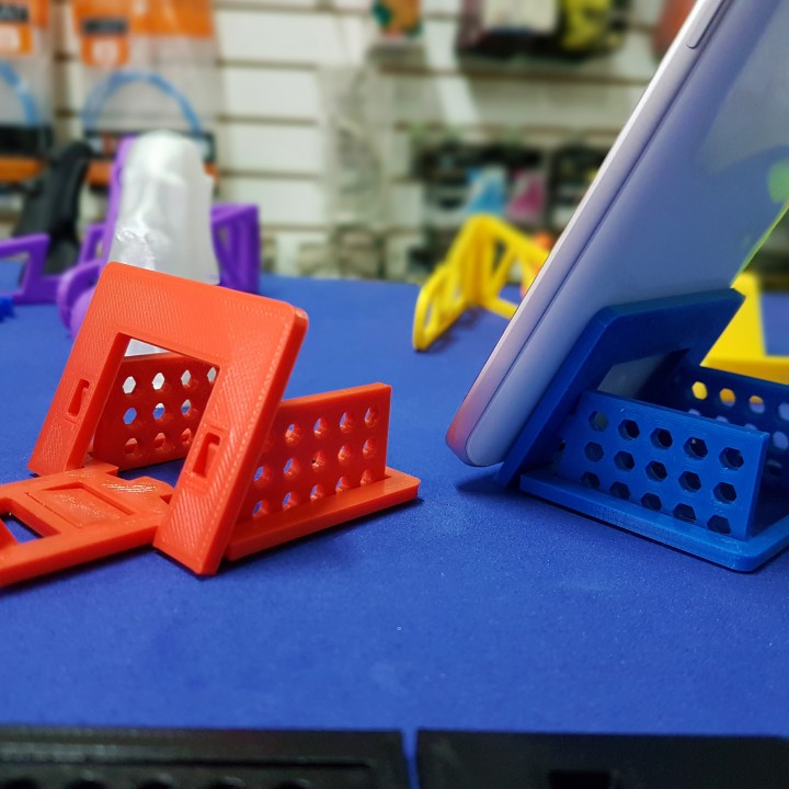 Foldable Phone Stand credit card size by JotaEgolatra | Download free ...