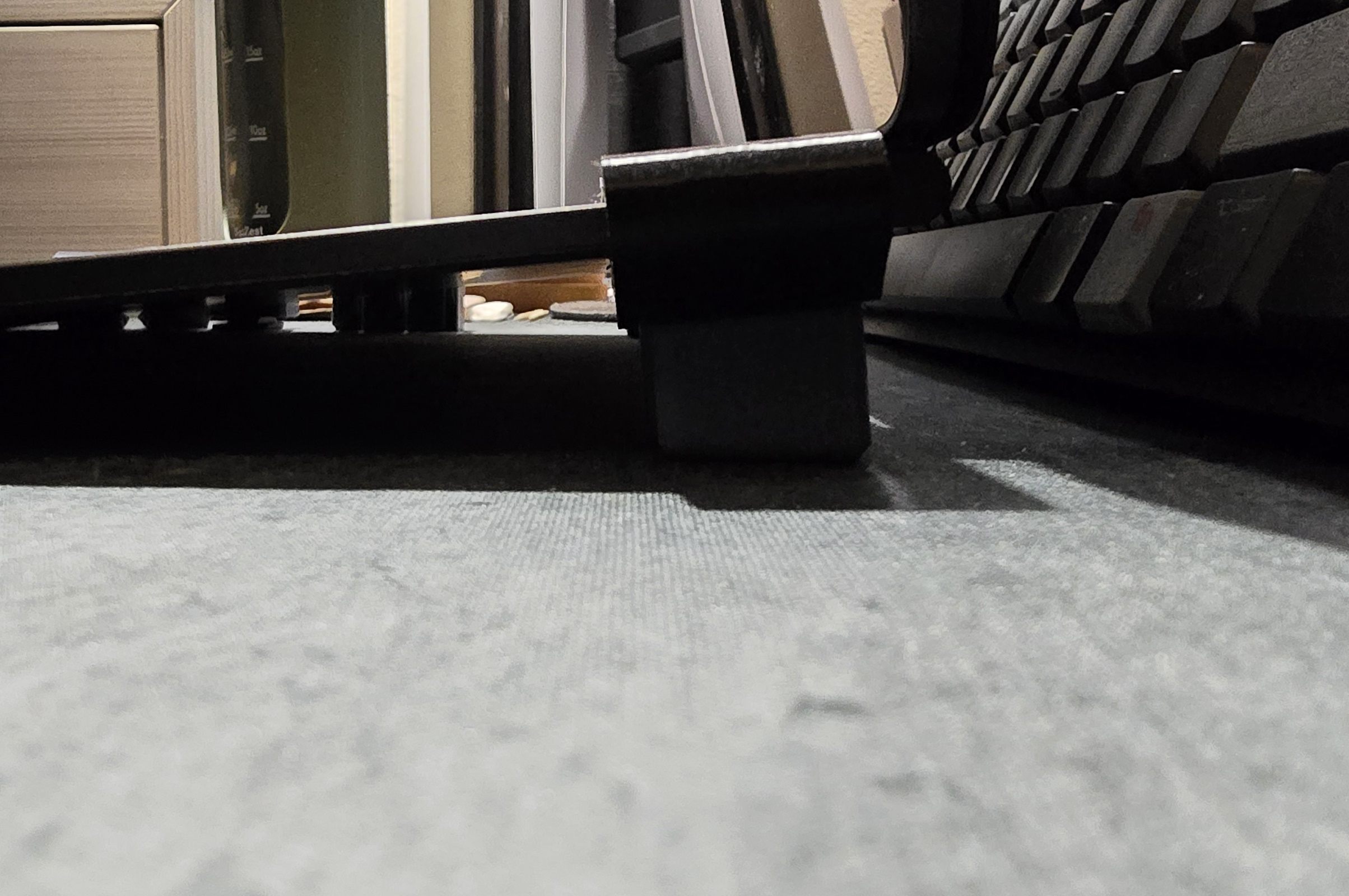 iPad Pro Magic Keyboard 13" Riser Angled Feet by doesntfearzeus ...