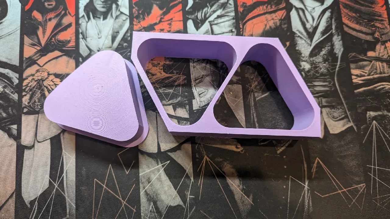 Onigiri press ; Onigiri form (japanese kitchen helper) by Aoiki ...