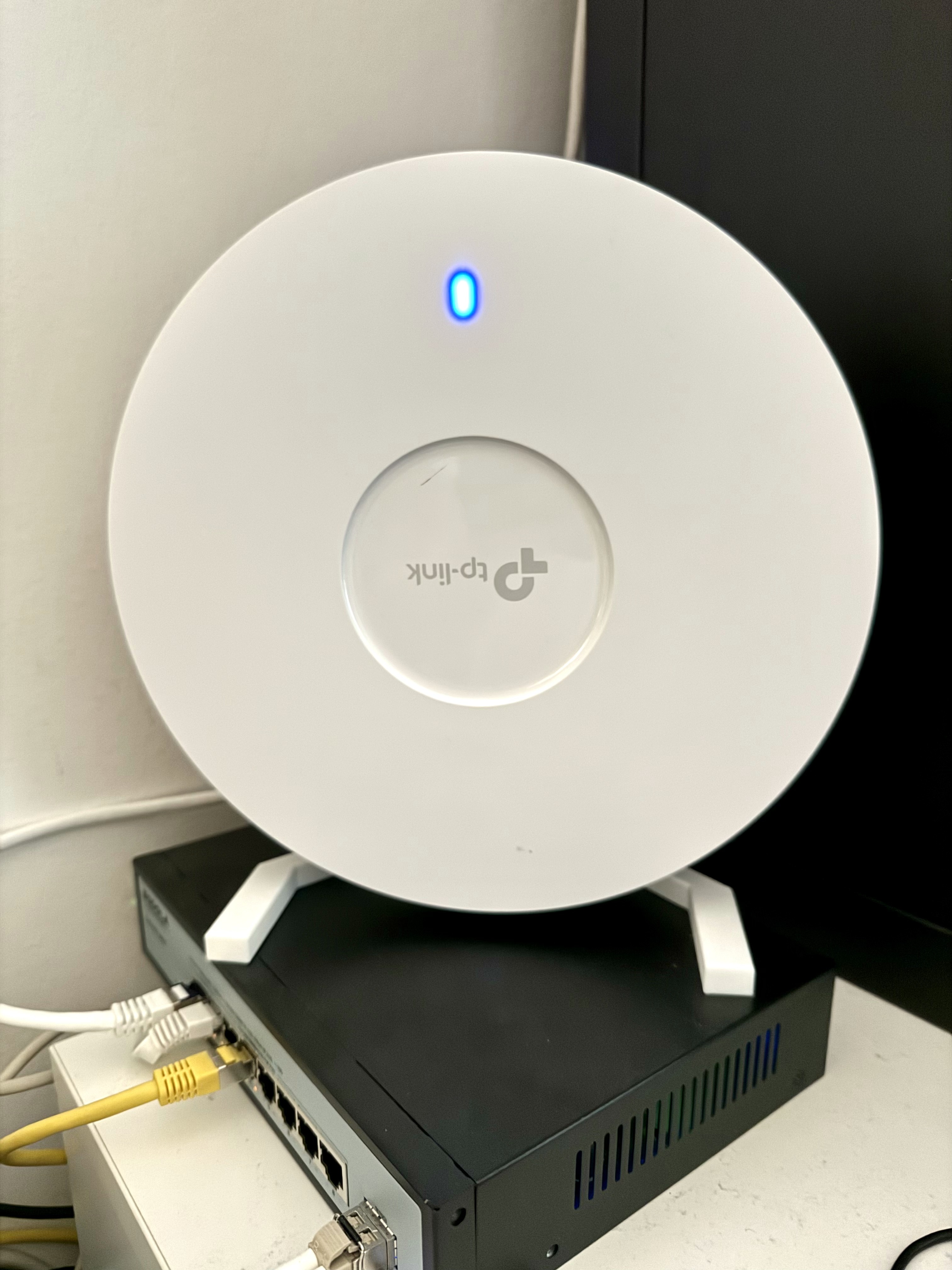 Vertical Stand for Omada EAP 6 Series (V1, EAP 670, 660, 650, 620, 610 ...