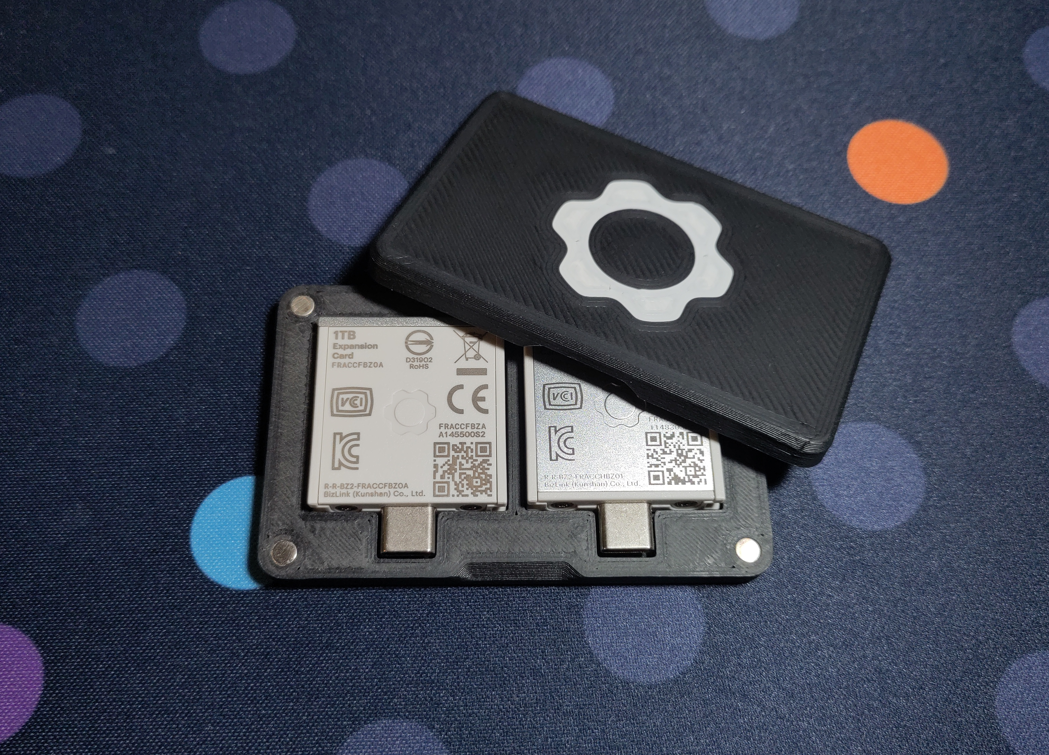 Framework Magnetic Expansion Card Holder por orax | Descargar modelo ...