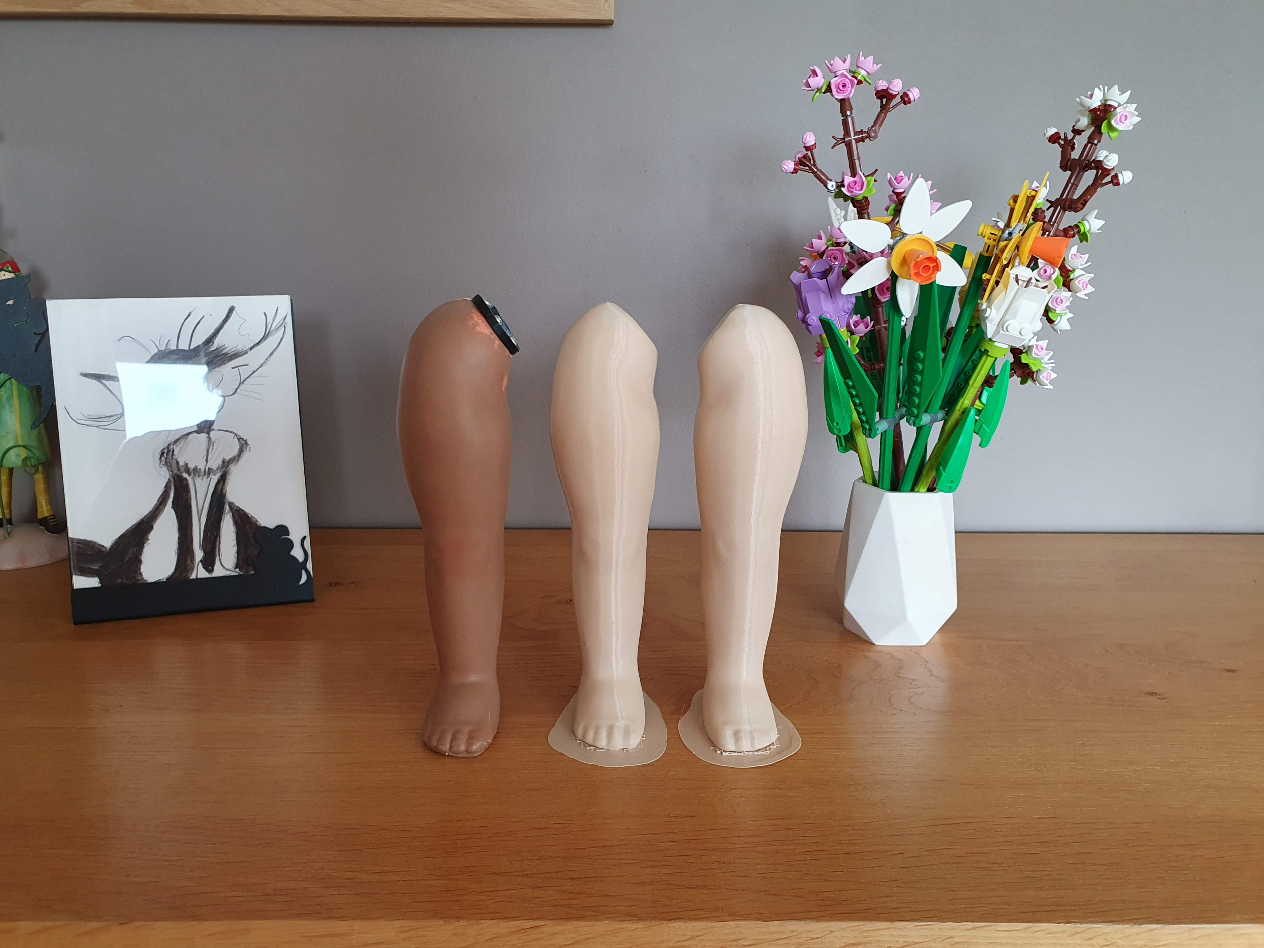 Doll's leg reproduction - from object to 3D model - Reproduction d'une ...