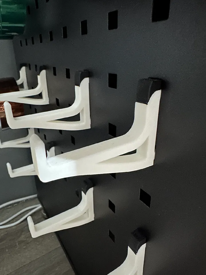 Square Pegboard Hook with Lock by UoAoE3D | Download free STL model ...